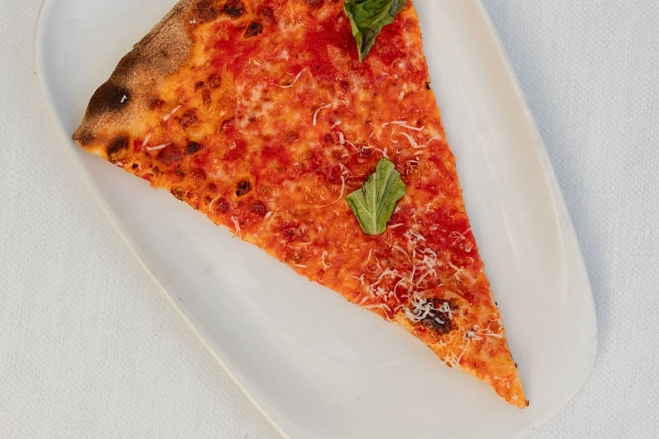 Flour Pizzeria & Cafe